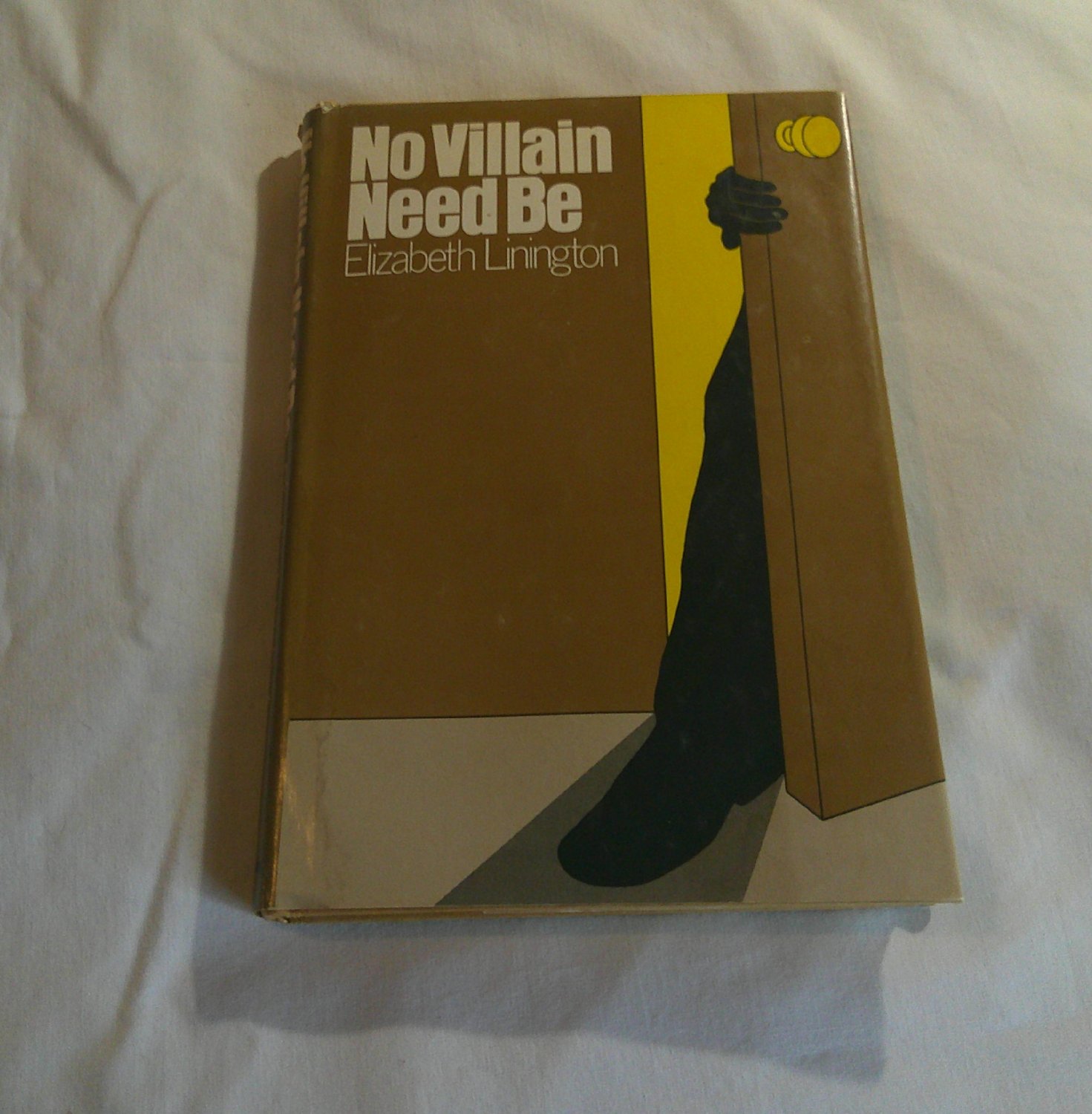 No Villain Need Be by Elizabeth Linington (1979) (L73C2) Ivor Maddox #9 ...