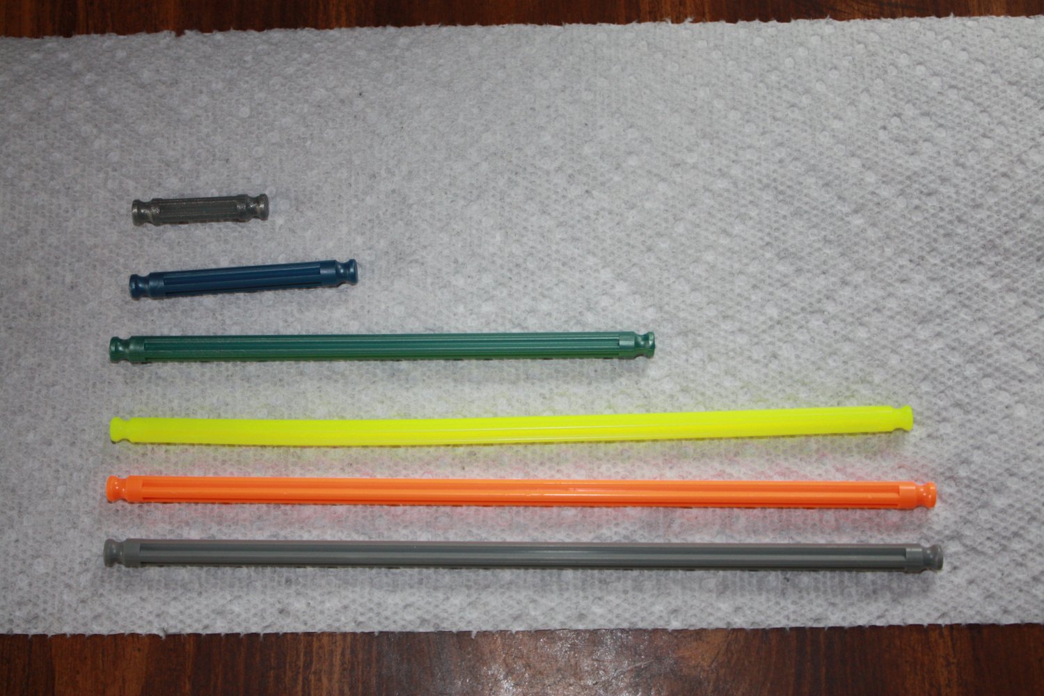 K'nex Lot 25 Knex Standard Neon Yellow Rods 7 1/2" Flexi Rods