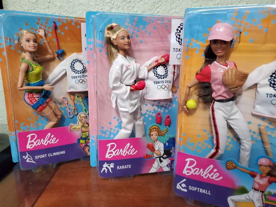 2020 TOKYO Olympics Barbie Set Softball, Karate, Sport Climbing