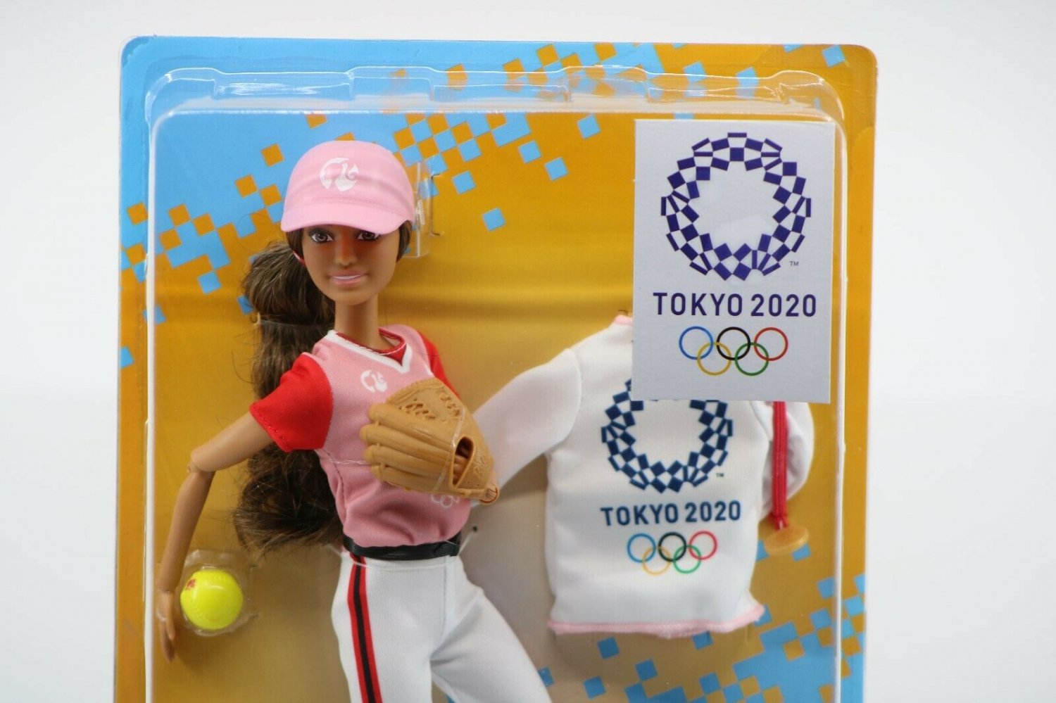 Barbie TOKYO 2020 Olympics SOFTBALL PLAYER DOLL