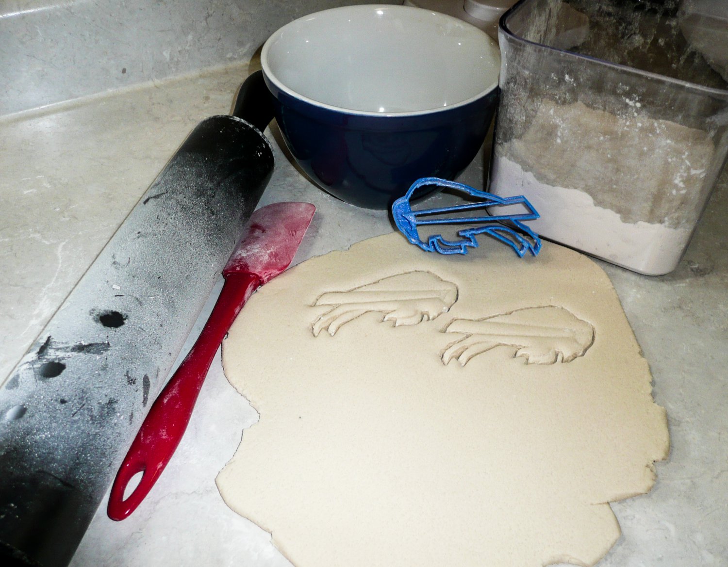 BUFFALO BILLS NFL FOOTBALL LOGO SPECIAL OCCASION COOKIE COOKIE CUTTER ...