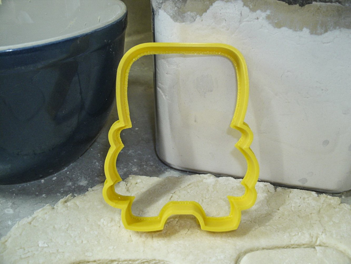 SCHOOL YELLOW BUS FRONT VIEW STUDENT TRANSPORTATION COOKIE CUTTER USA PR836