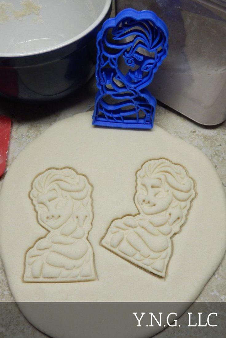 ELSA FACE HEAD SNOW QUEEN FROZEN MOVIE CHARACTER COOKIE CUTTER USA PR564
