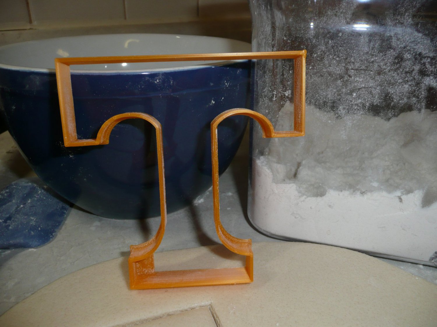UNIVERSITY OF TENNESSEE VOLUNTEERS T LOGO VOLS NCAA COLLEGE COOKIE ...