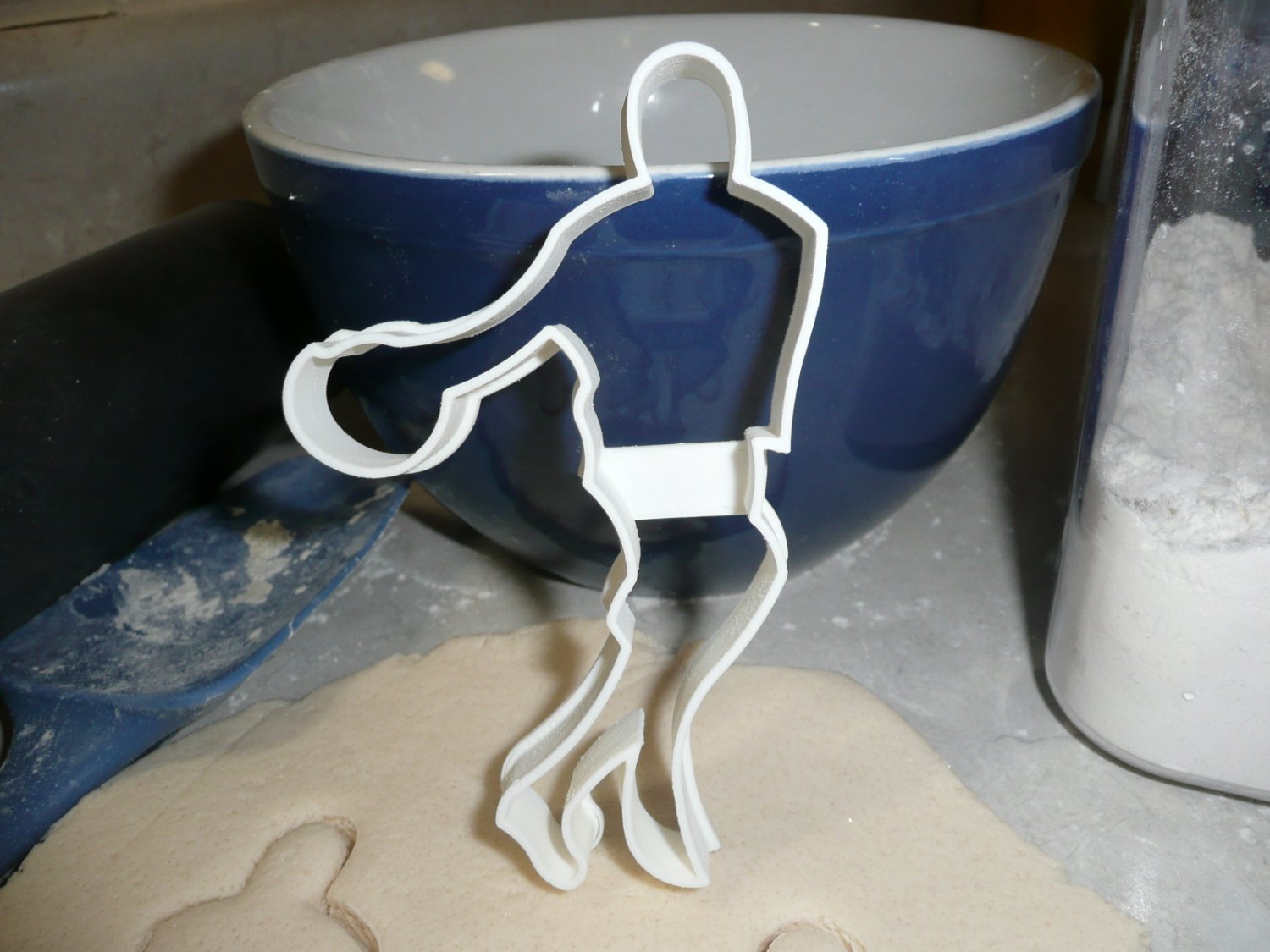 BASKETBALL PLAYER SHOOTING BALL JUMP SHOT TEAM NCAA NBA COOKIE CUTTER ...