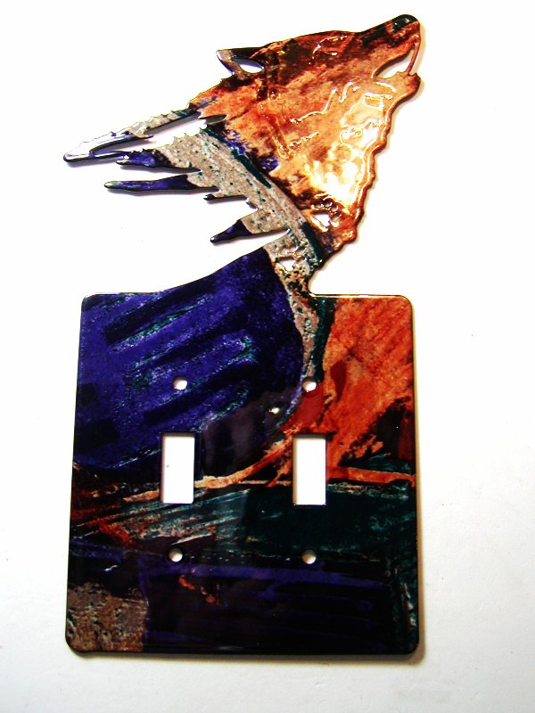 Howling Wolf Double Light Switch Cover Plate by LaZart 02161511111V