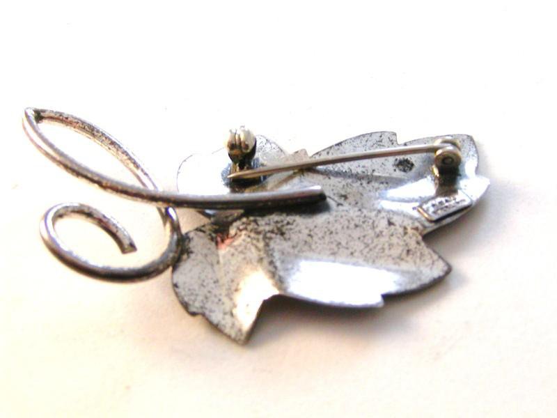 Vintage Beau Sterling Flower Leaf Brooch