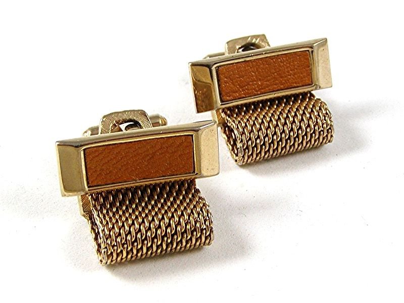 1970's Gold Tone Wrap Around Cufflinks By HICKOK USA 111416