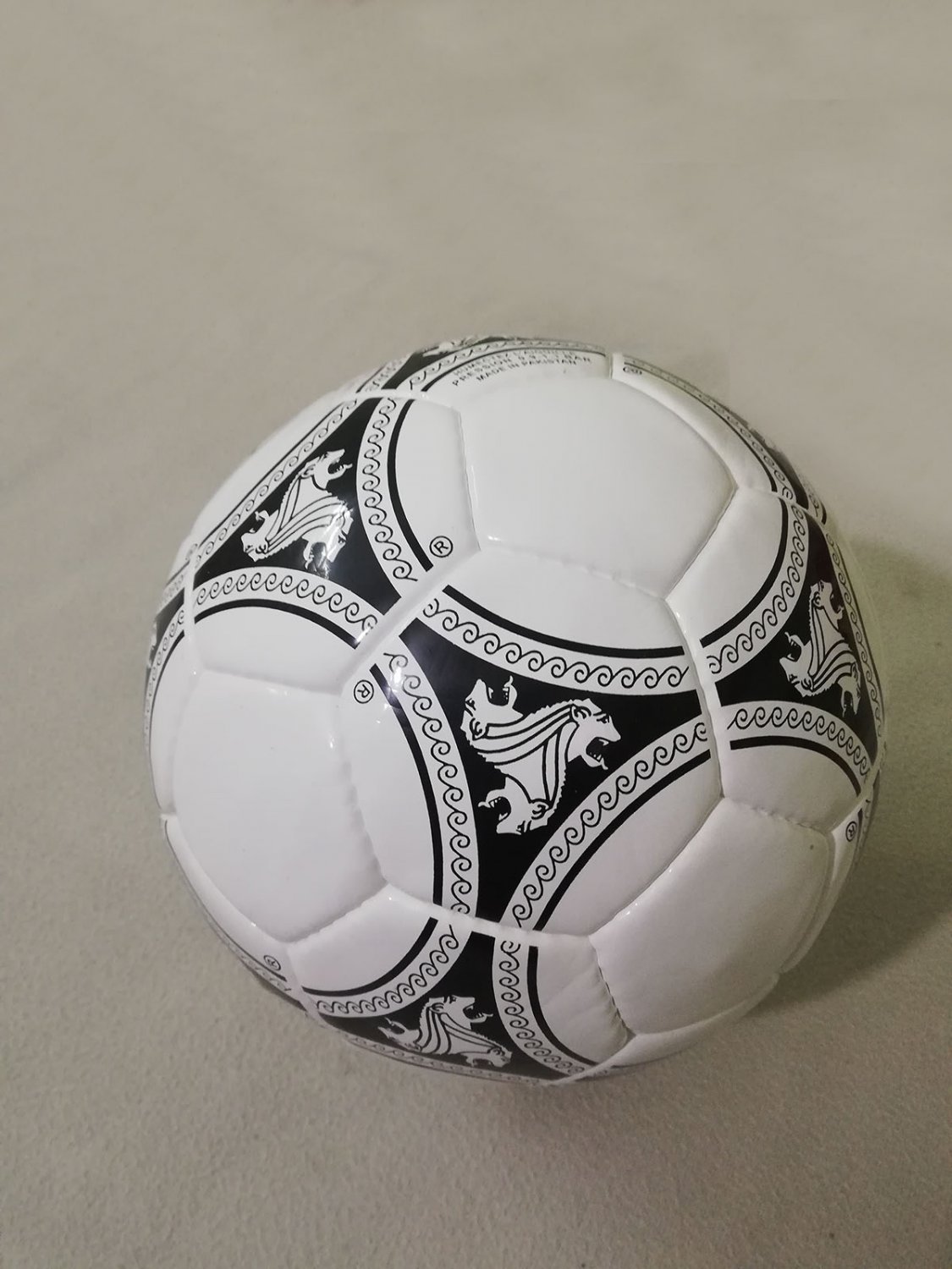 Adidas Etrusco Unico Ballon Coupe Du Munde | FIFA World Cup Match Ball 1990