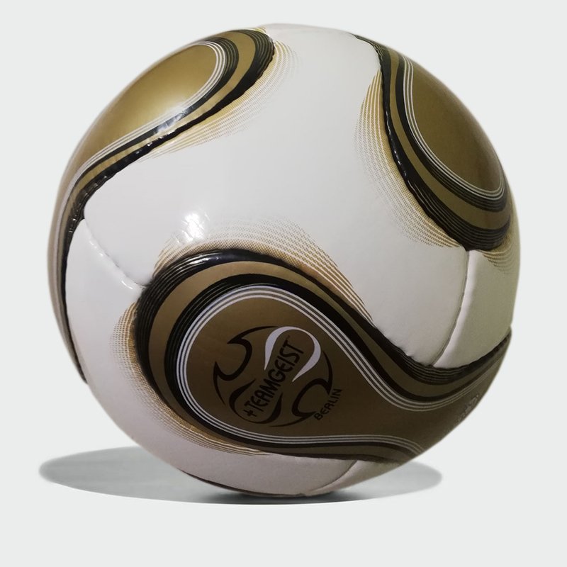 ADIDAS FINAL TEAMGEIST OFFICIAL MATCH BALL | WORLD CUP FINAL 2006 ...