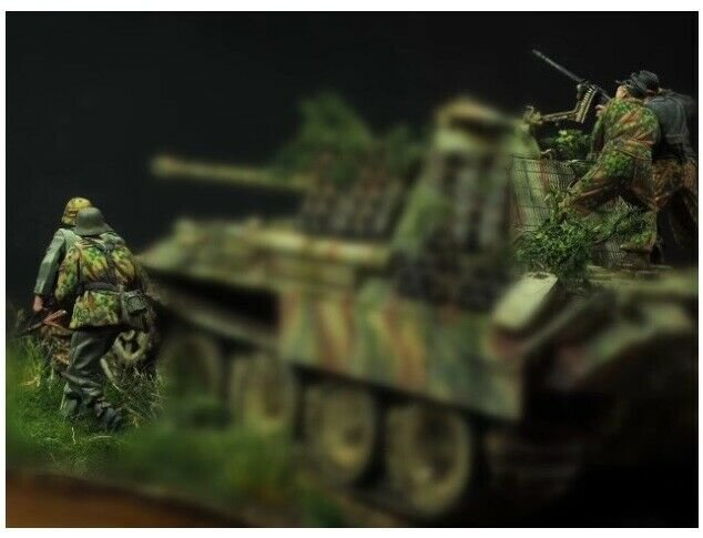 1/35 Resin Figures Model WW2 German Tank Crew With Ground Support (4 ...