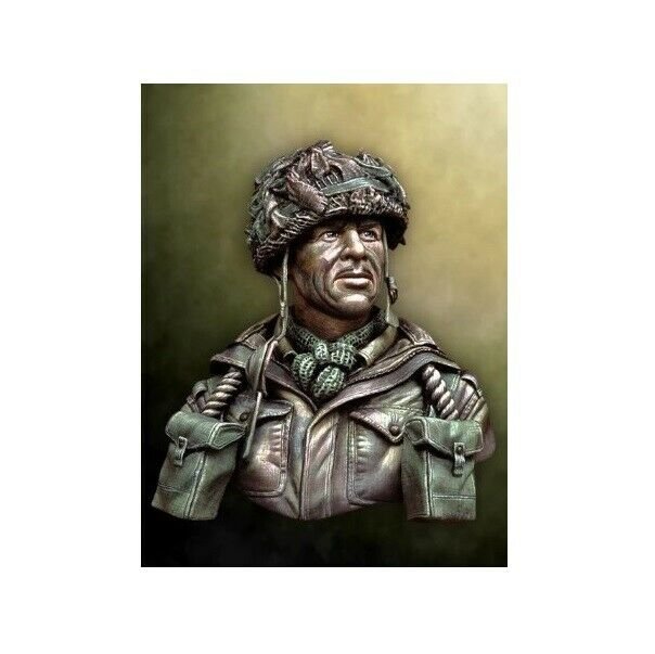 1/10 BUST ''WW2 British Paratrooper'' Figures Resin Kit Unpainted