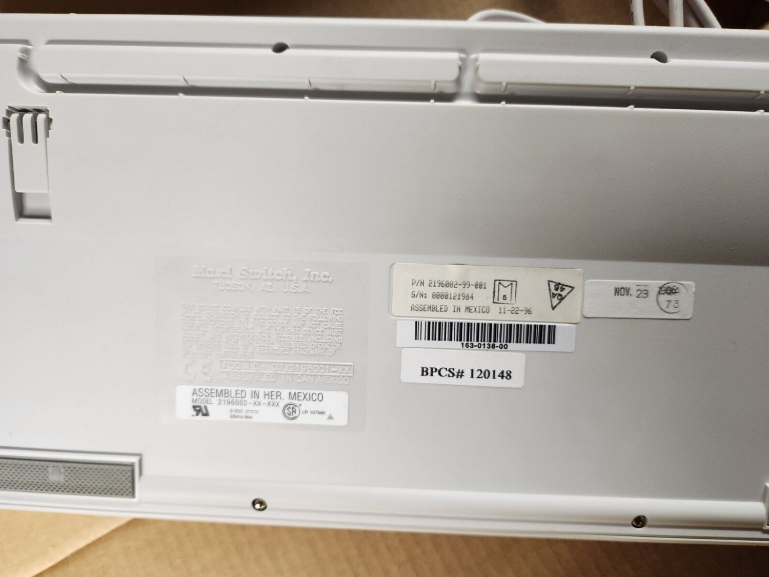 Vintage Zenith Rare Clicky Maxi Switch Keyboard Model 2196002