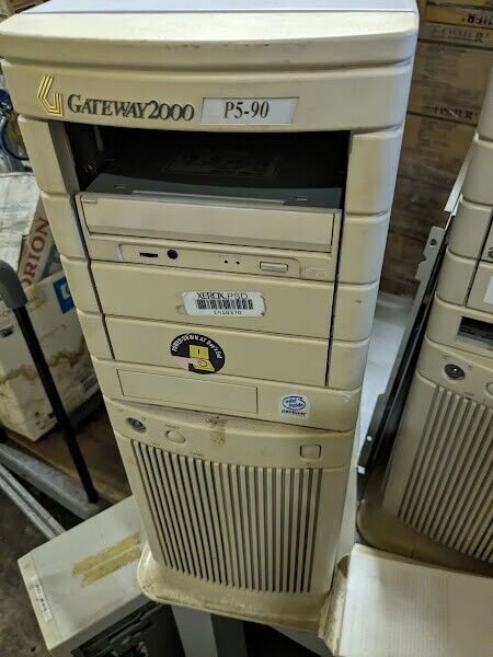 Vintage Retro PC Case Beige Computer Case AT Desktop Gateway p 90 full ...