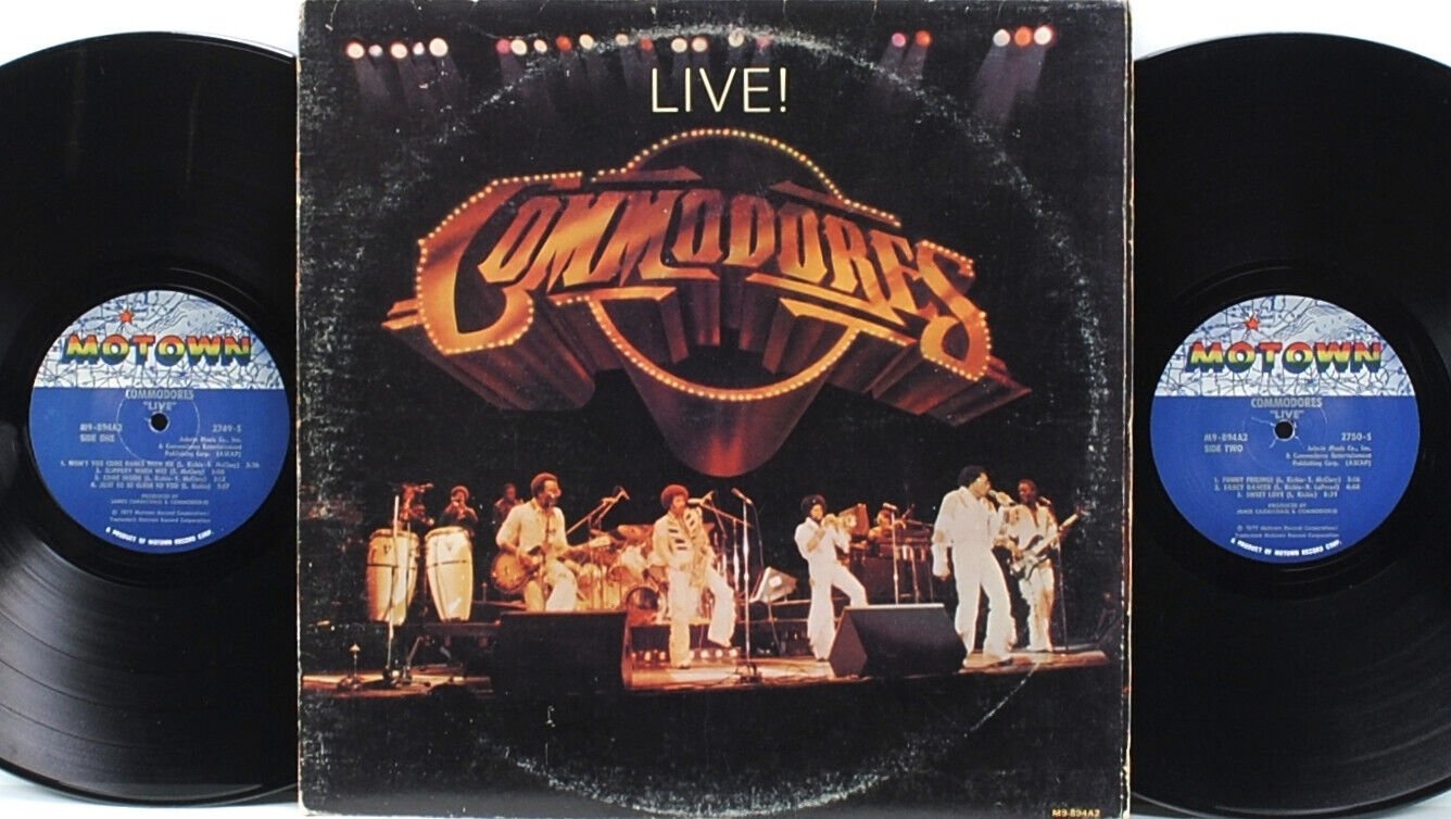Commodores Live! M9-894A2 Motown 2LP Auto-Coupled Vinyl Gatefold 1977
