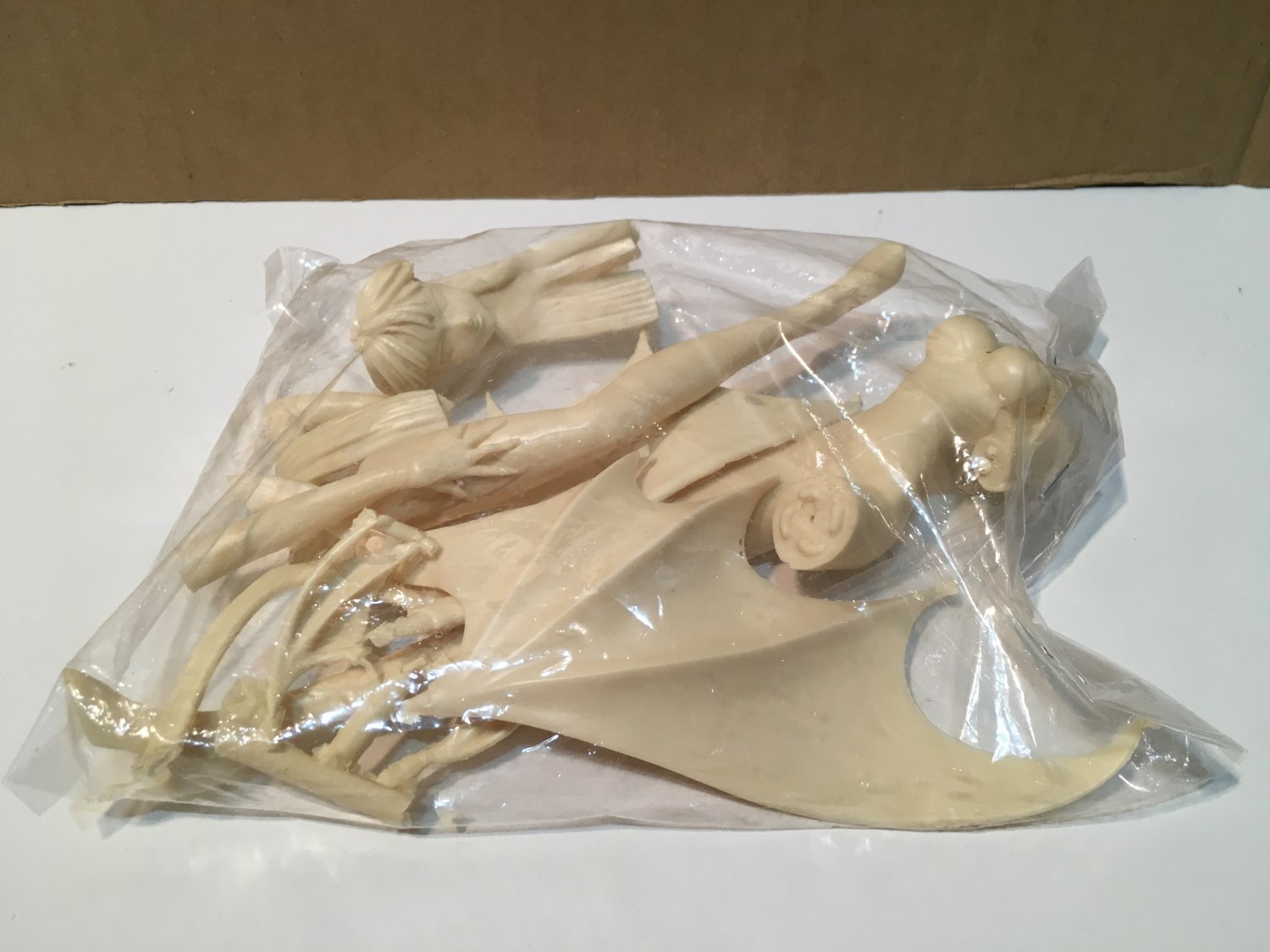 Morrigan Resin Figure Model Garage kit Darkstalkers Vampire Hunter ...