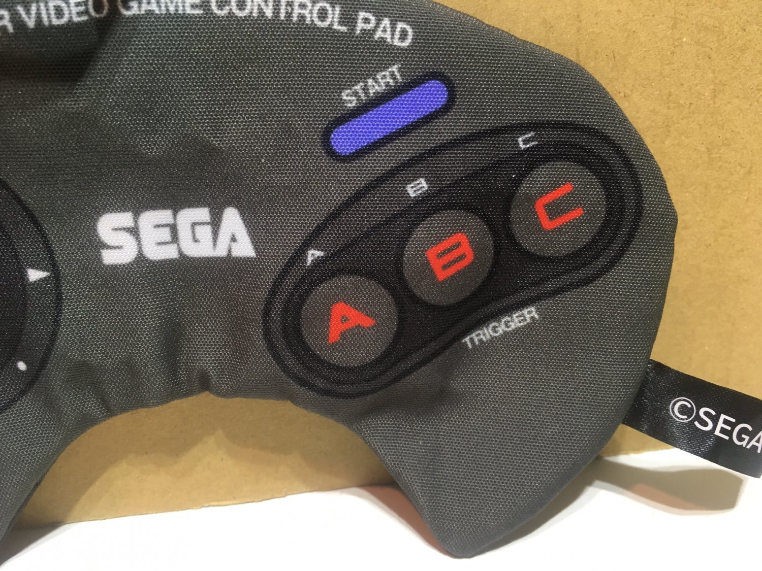 Sega Controller shaped Coin Pouch Wallet Purse Zipper Bag clip Genesis ...