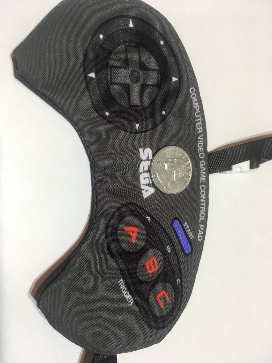 Sega Controller shaped Coin Pouch Wallet Purse Zipper Bag clip Genesis ...