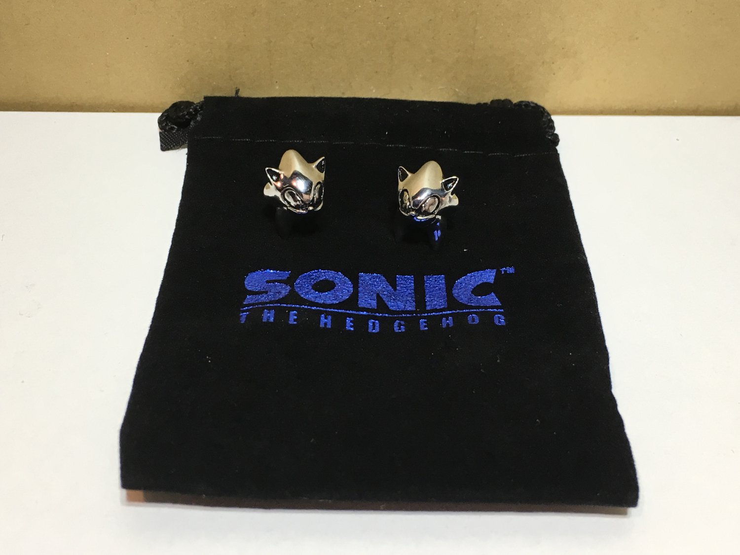 Sonic the Hedgehog Stud Earrings Steel Han Cholo x SEGA Officially Licensed