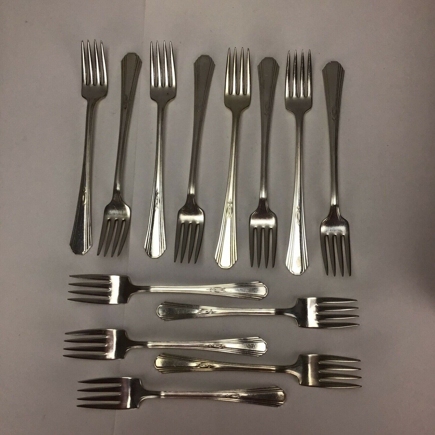 1920's Wm. Rogers Insico Pattern Silver Plate 42 PC. Set With Chest