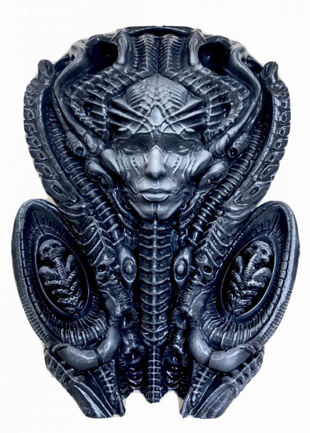 H.R Giger Inspired Alien Mother Wall Statue Alien Figure Space Gray