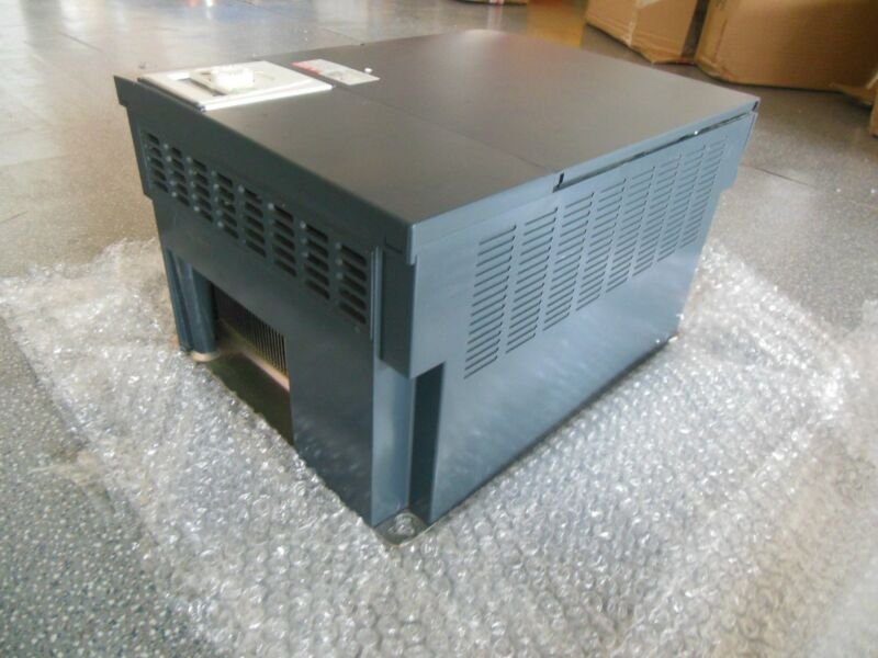 SCHNEIDER INVERTER ATV312HD15N4 Refurbished