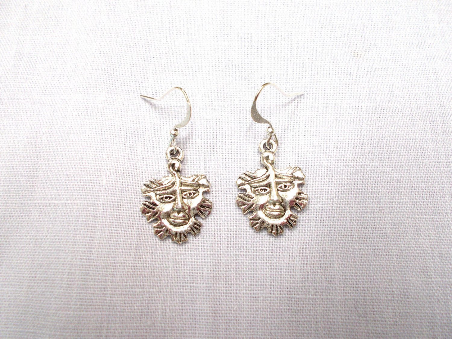 NEW GREEN MAN - FATHER EARTH LEAF FACE 2 SIDED CHARMS DANGLING DROP ...