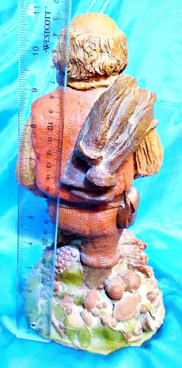 TOM CLARK - Gnome Explorer Figure Cairn Studio Old Statue
