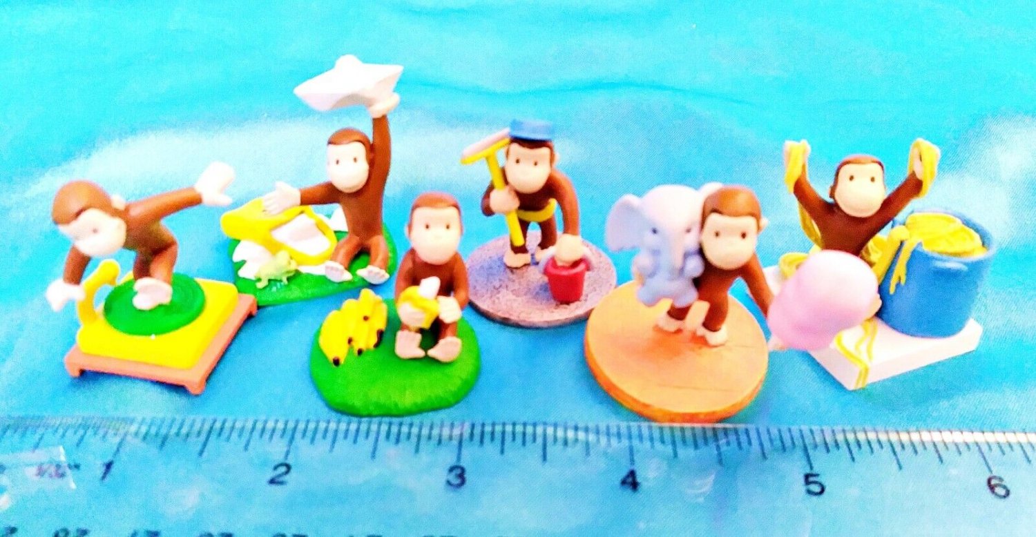 SET OF 6 - CURIOUS GEORGE RARE MINI MICRO ACTION FIGUREs TOY W/ BASE