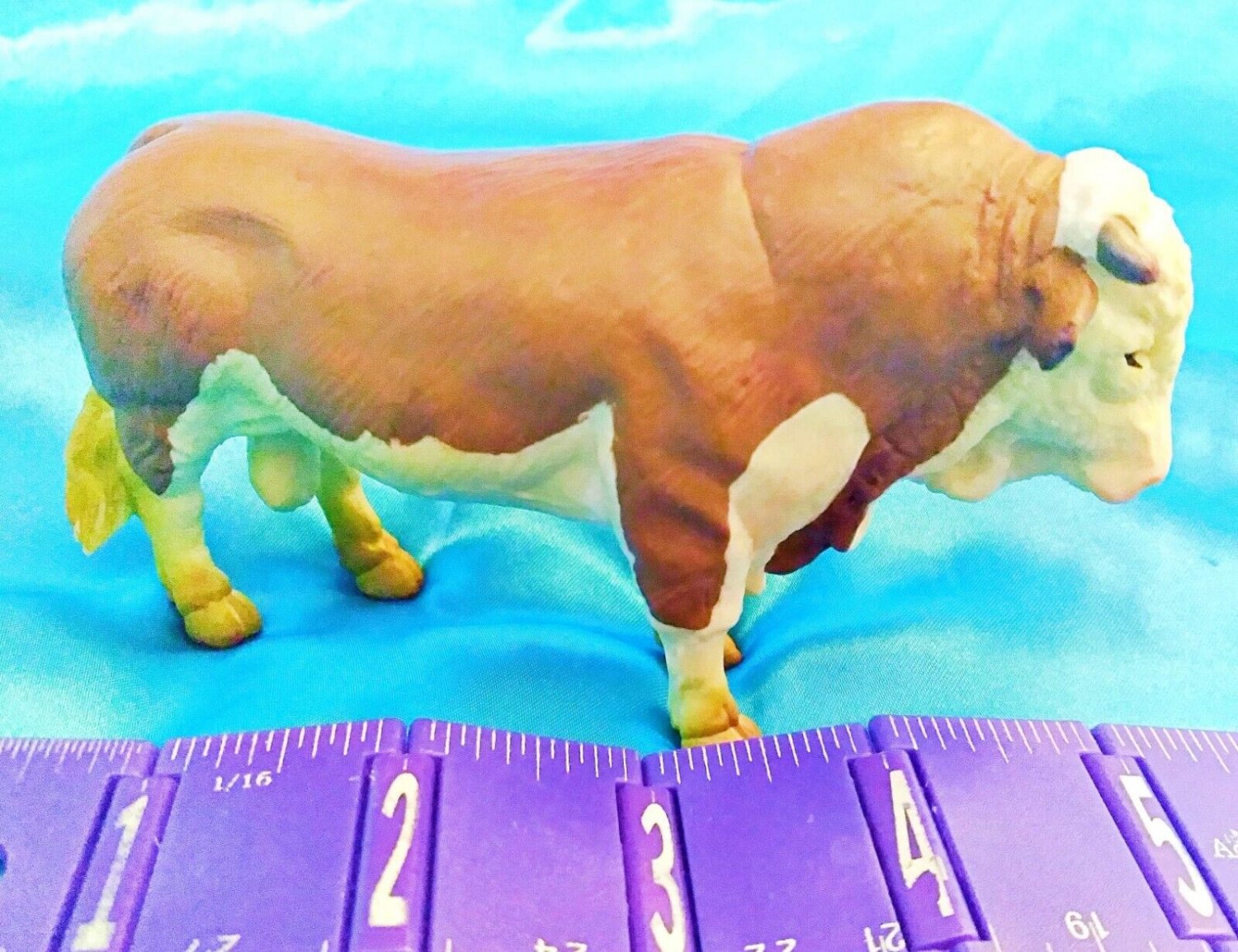 HERFORD BULL - Schleich Brown White 1995 Cattle Farm Model Toy Figurine
