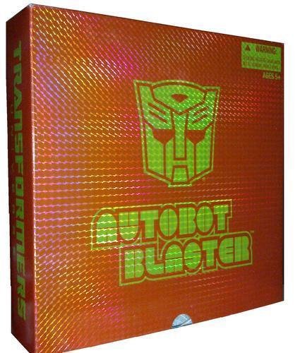Transformers Universe SDCC AUTOBOT BLASTER New misb G1