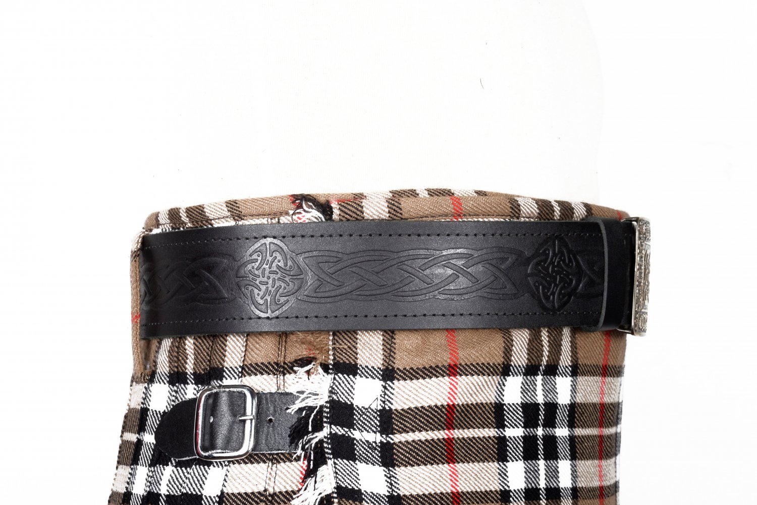 Traditional Scottish Leather Black Kilt Belt -Endless Celtic Knot ...