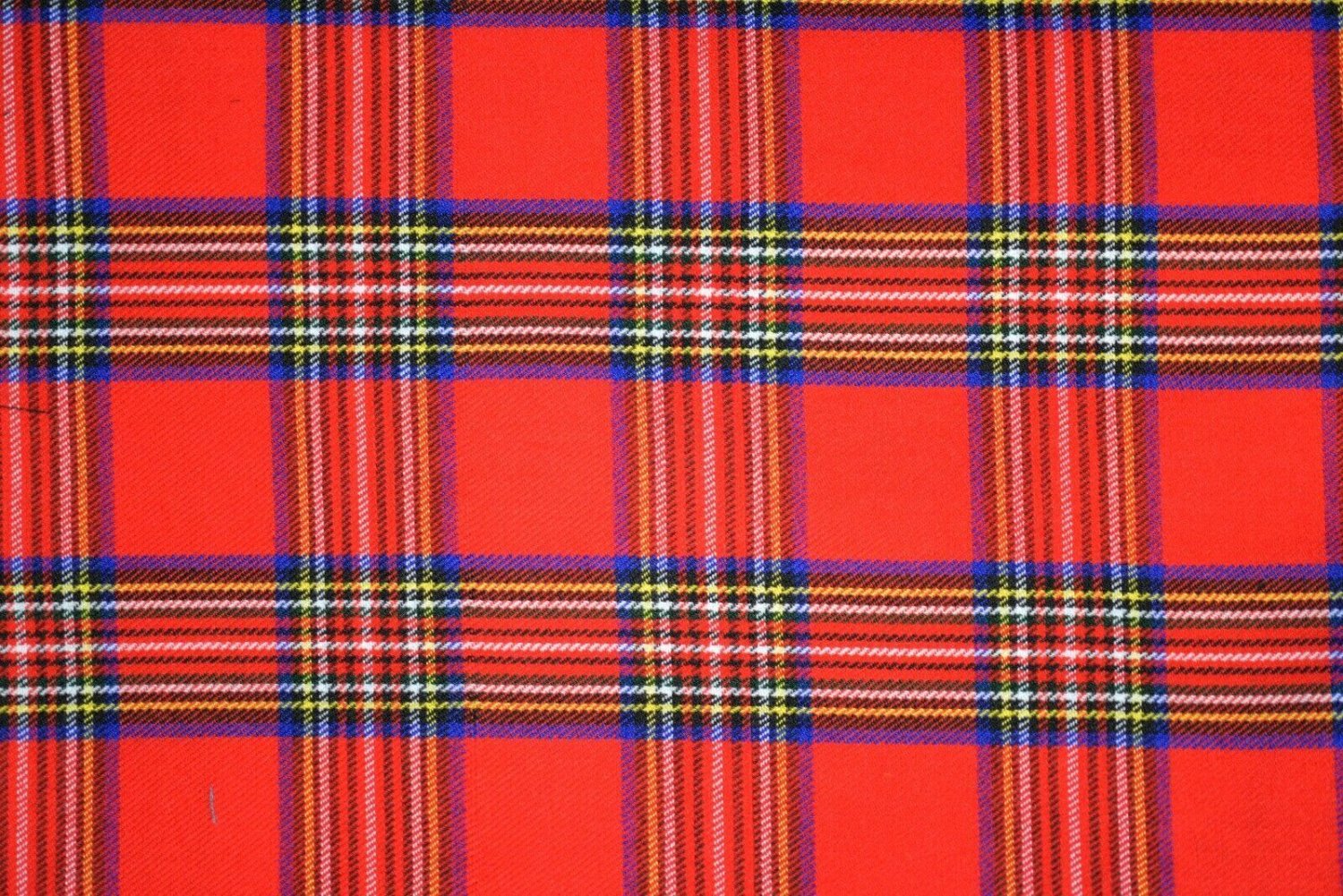 Scottish Traditional Highland Royal Stewart tartan Great Kilt 4 to 6 ...