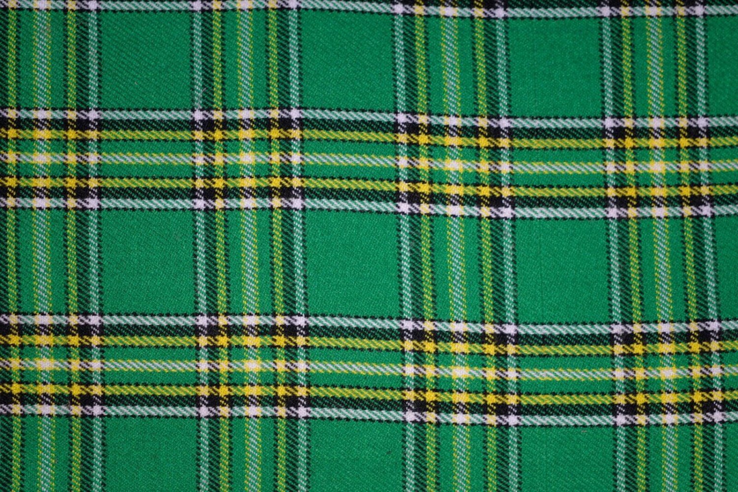 Scottish Traditional Highland Irish tartan Great Kilt 4 to 6 yards ...