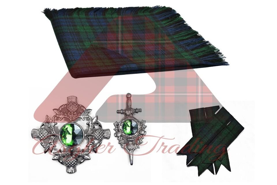 Scottish Black Watch Tartan kilt Fly plaid kilt Flashes with Thistle ...