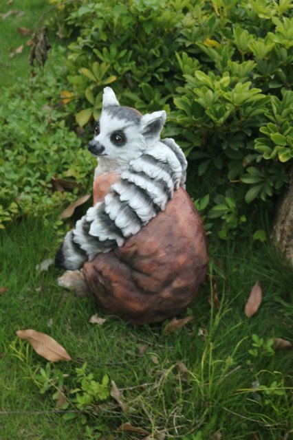 18" Handcrafted Polyresin Ring-Tailed Lemur Sculpture Statue Figurine