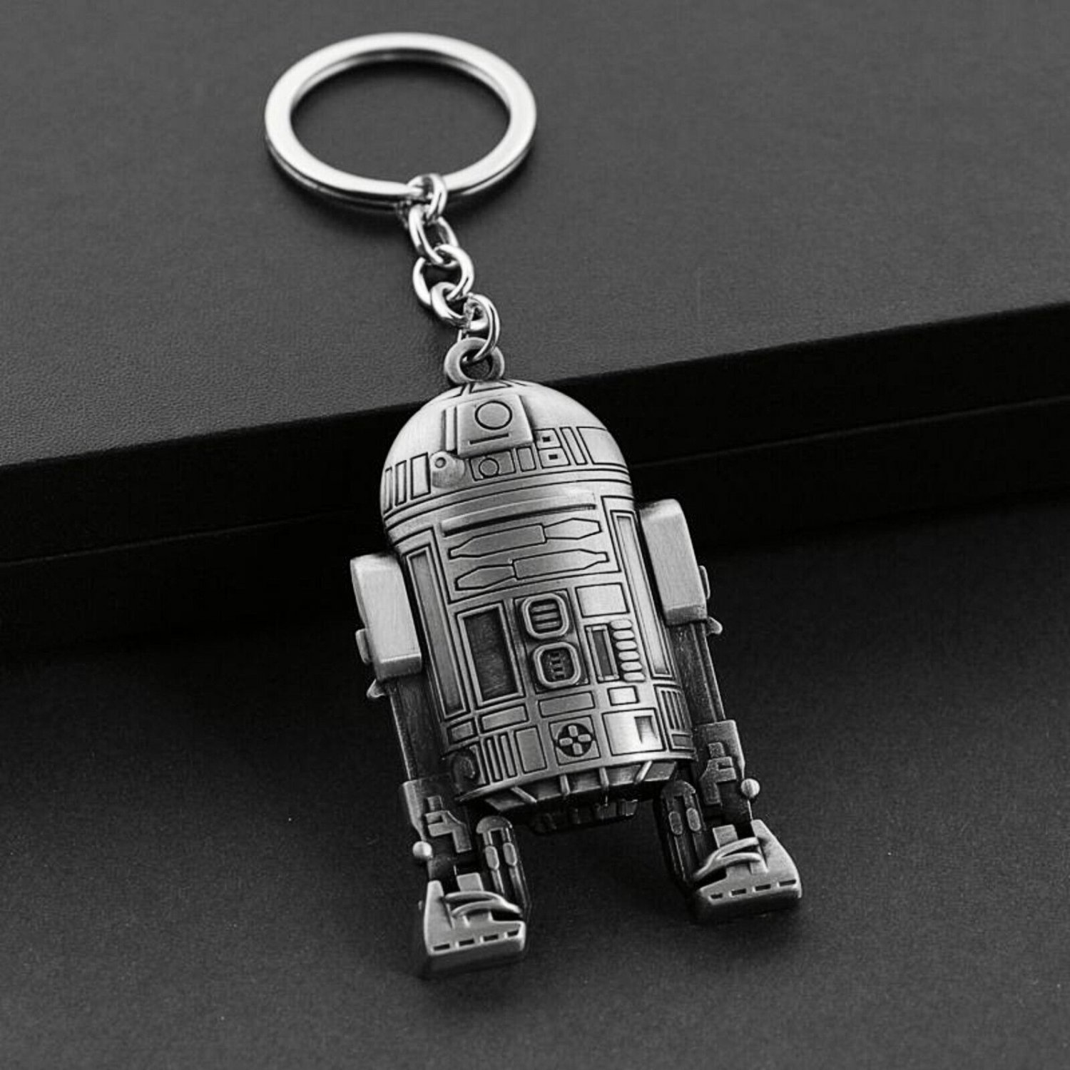 New Collectible R2-D2 Bottle Opener Keychain w/Star Wars Insignia ...