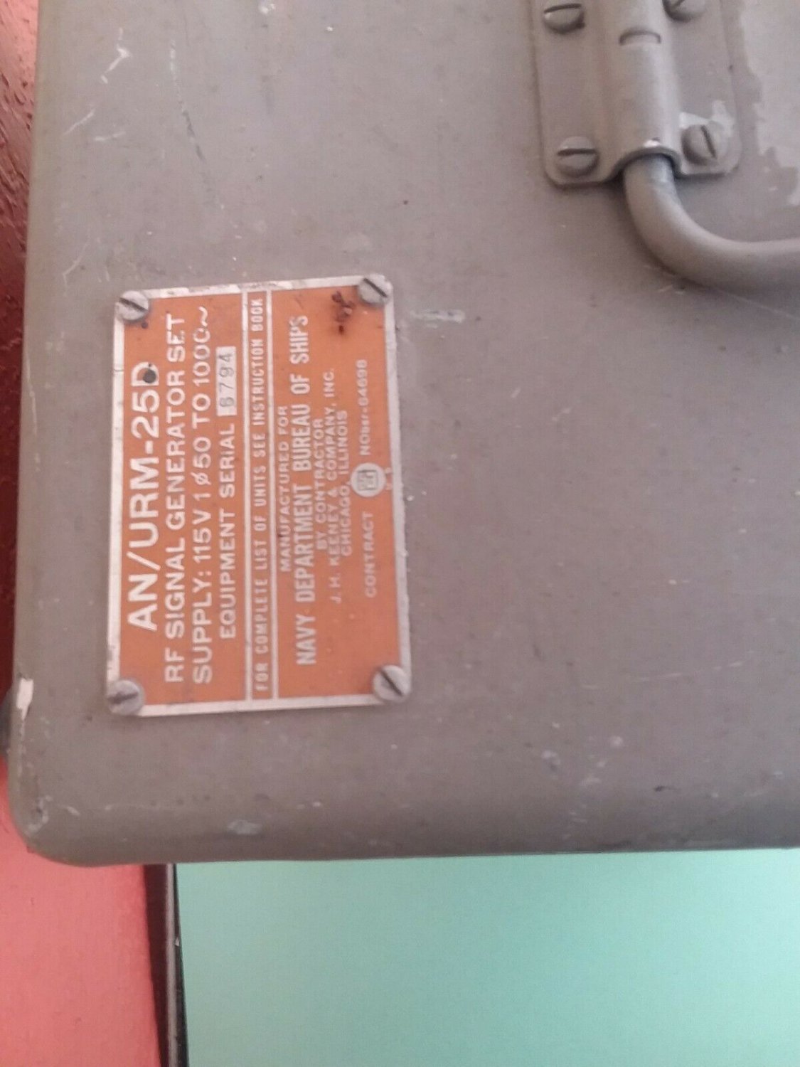 AN/URM-25D SG-85/URM-25D US navy dept RF signal generator set