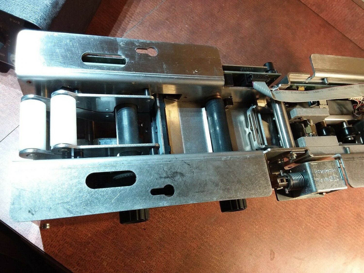 EL-TRA SISTEMI Parking Lot Garage Entry Exit Ticket Dispenser Counter