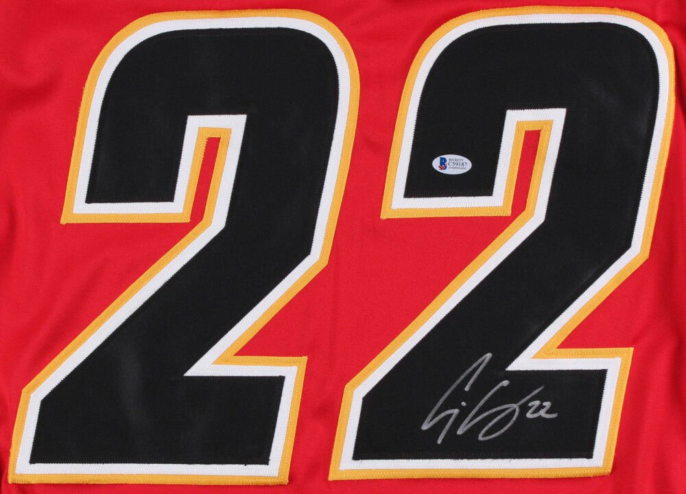 Craig Conroy Signed Calgary Flames Jersey (Beckett) Playing Career 1994 ...