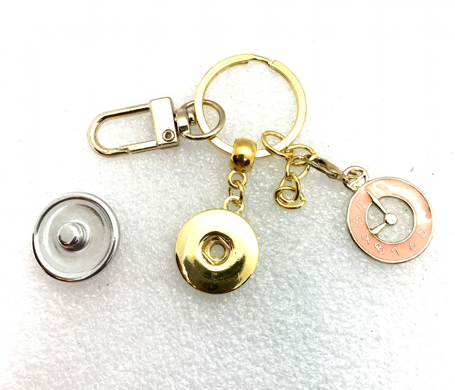 Unique keychain with handmade 20mm snap