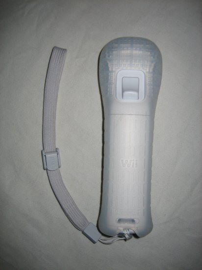 Brand New Official Nintendo Original Wii Remote Skin