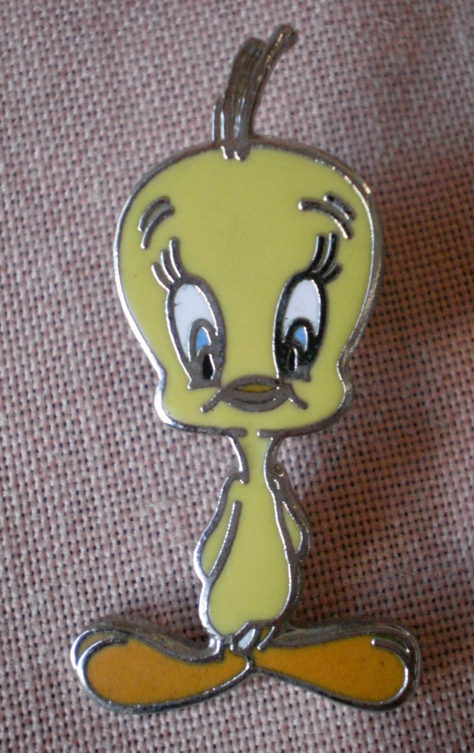 Tweety Bird Enamel Gold Metal Pin 1993 Warner Brothers