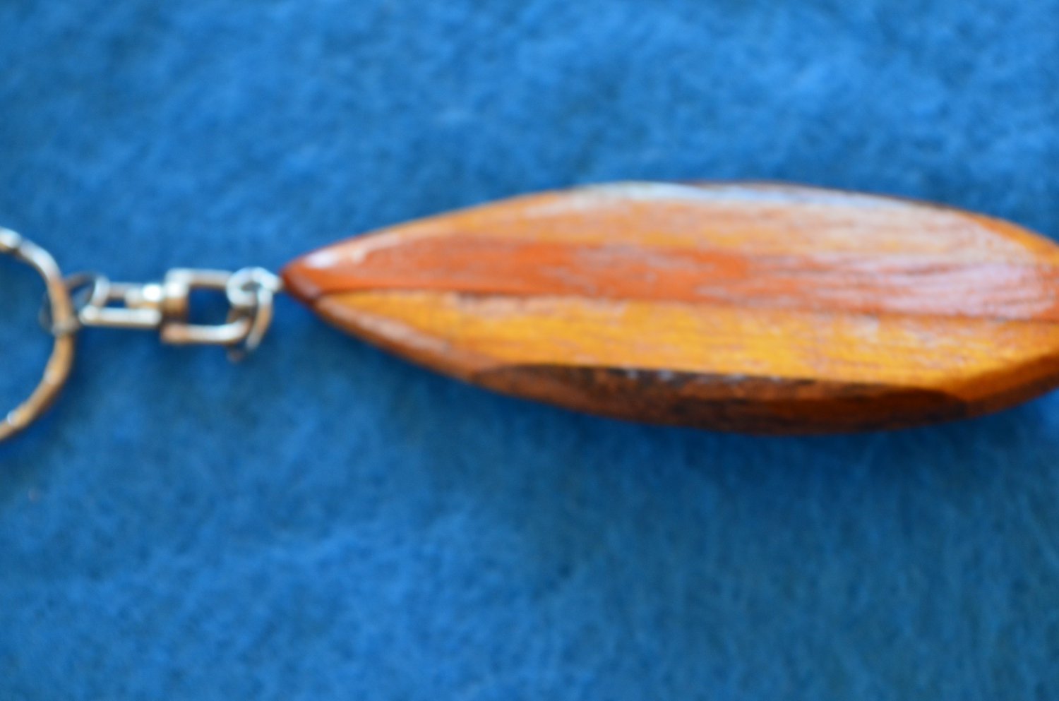 Hawaii Wood Surfboard Keychain Key Chain Wood Hibiscus Flower