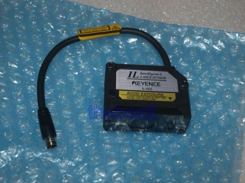 New Keyence IL-065 Photoelectric Sensor In Box