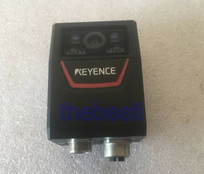 Used Keyence SR-751 Code Reader In Good Condition
