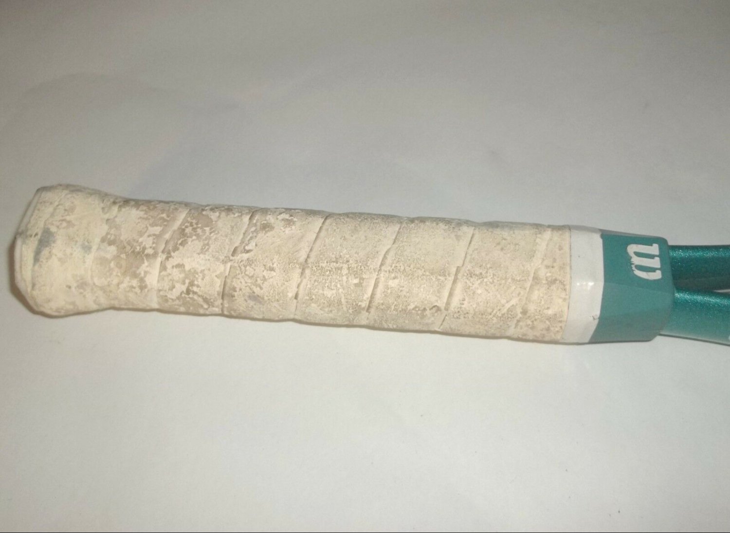 Wilson High Beam Series - Advantage 110 Tennis Racquet - 4 3/8" grip