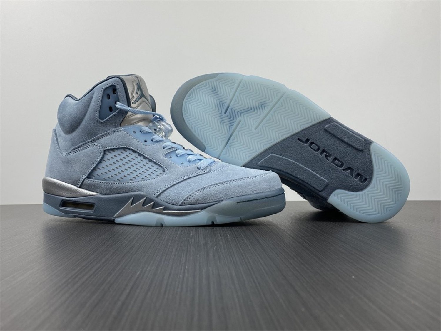 NIKE Air Jordan 5 “Bluebird” Photo BlueGrey-Metallic Silver-White