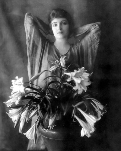 Actress Alice Joyce Photo
