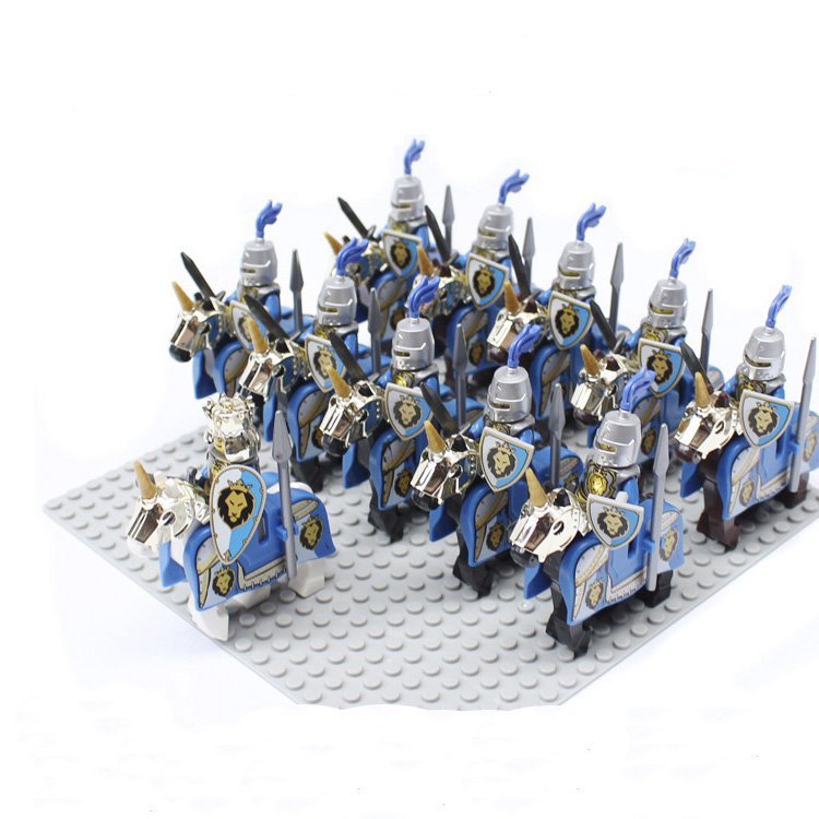 11 Heavy Blue Lion cavalry Minifigures Compatible Lego Medieval Knight Sets